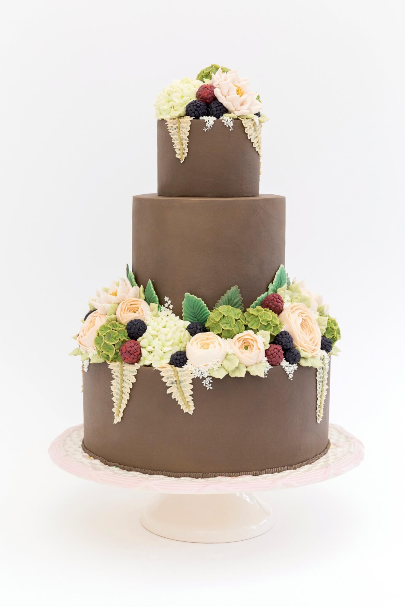 Portfolio - Queen of Hearts Couture Cakes